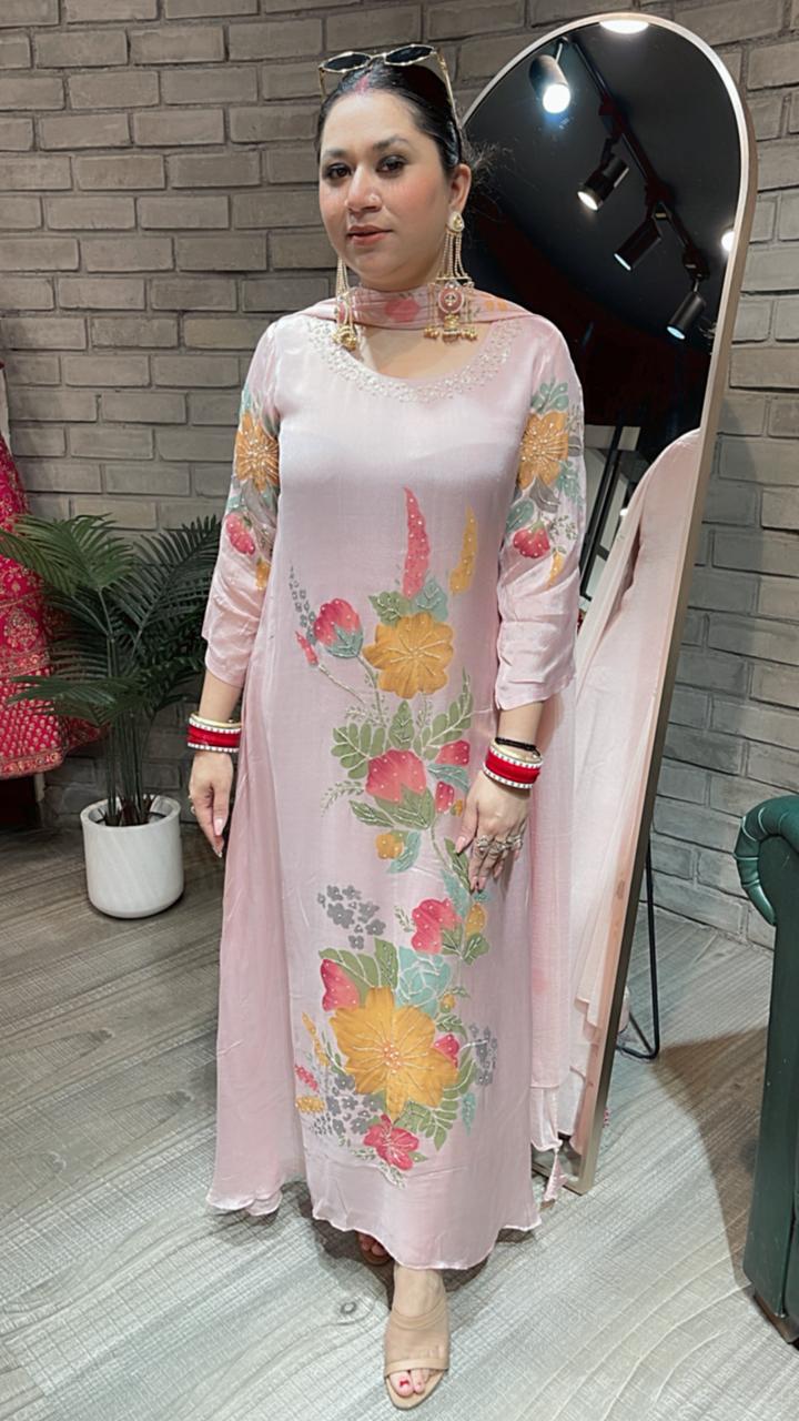 Strawberry C-Cut Designer suit – Nancy Khatri