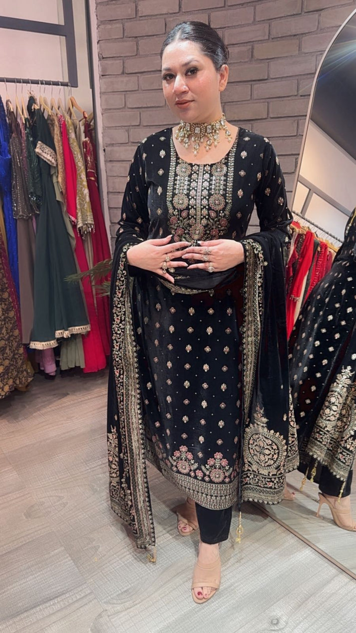 Dhurandhar Black velvet Designer suit – Nancy Khatri