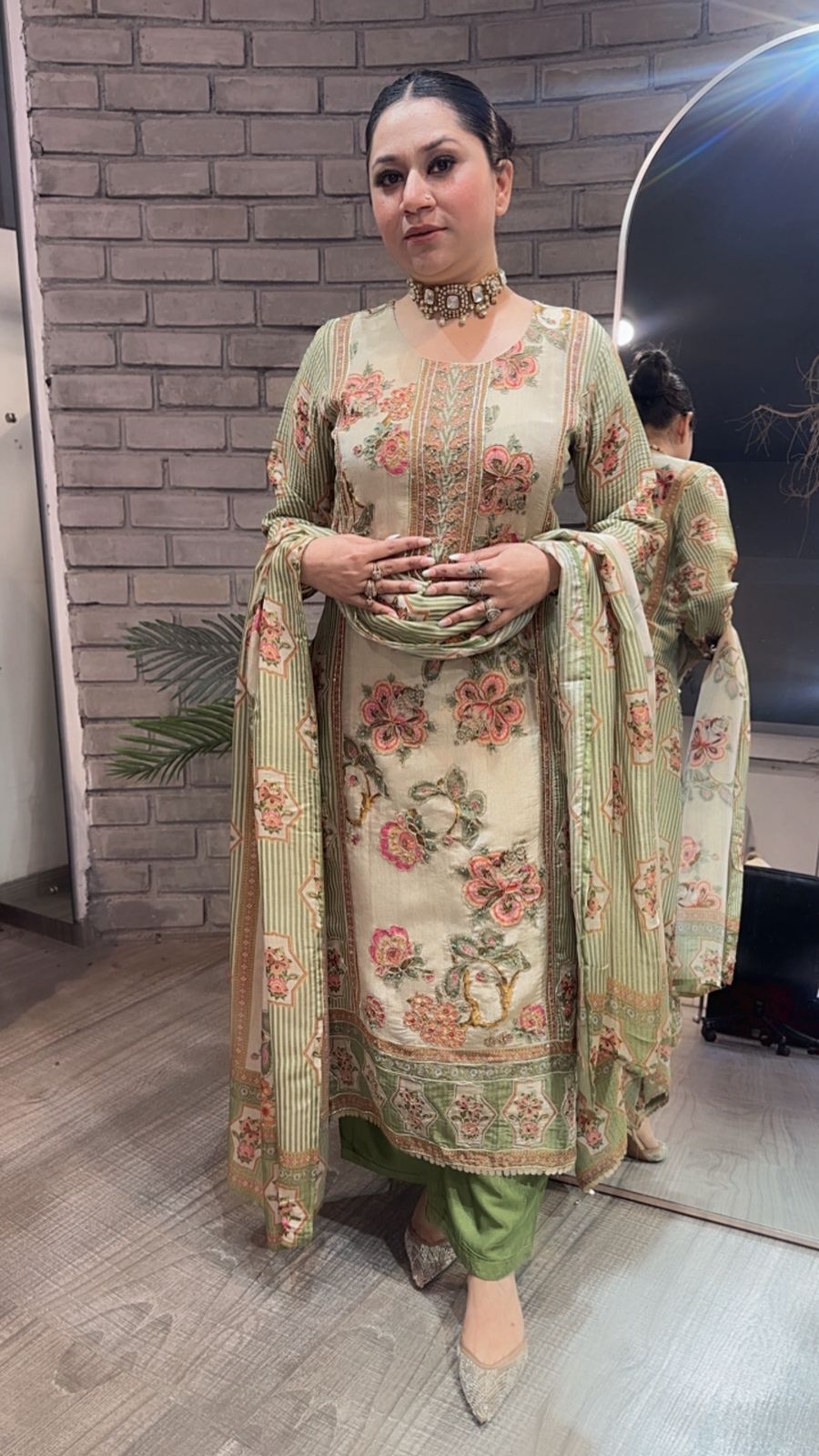 Nimo pista Digital Designer Suit – Nancy Khatri